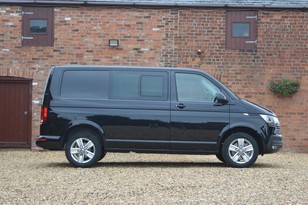 VW Transporter Kombi Review – specs & dimensions | Van Guide