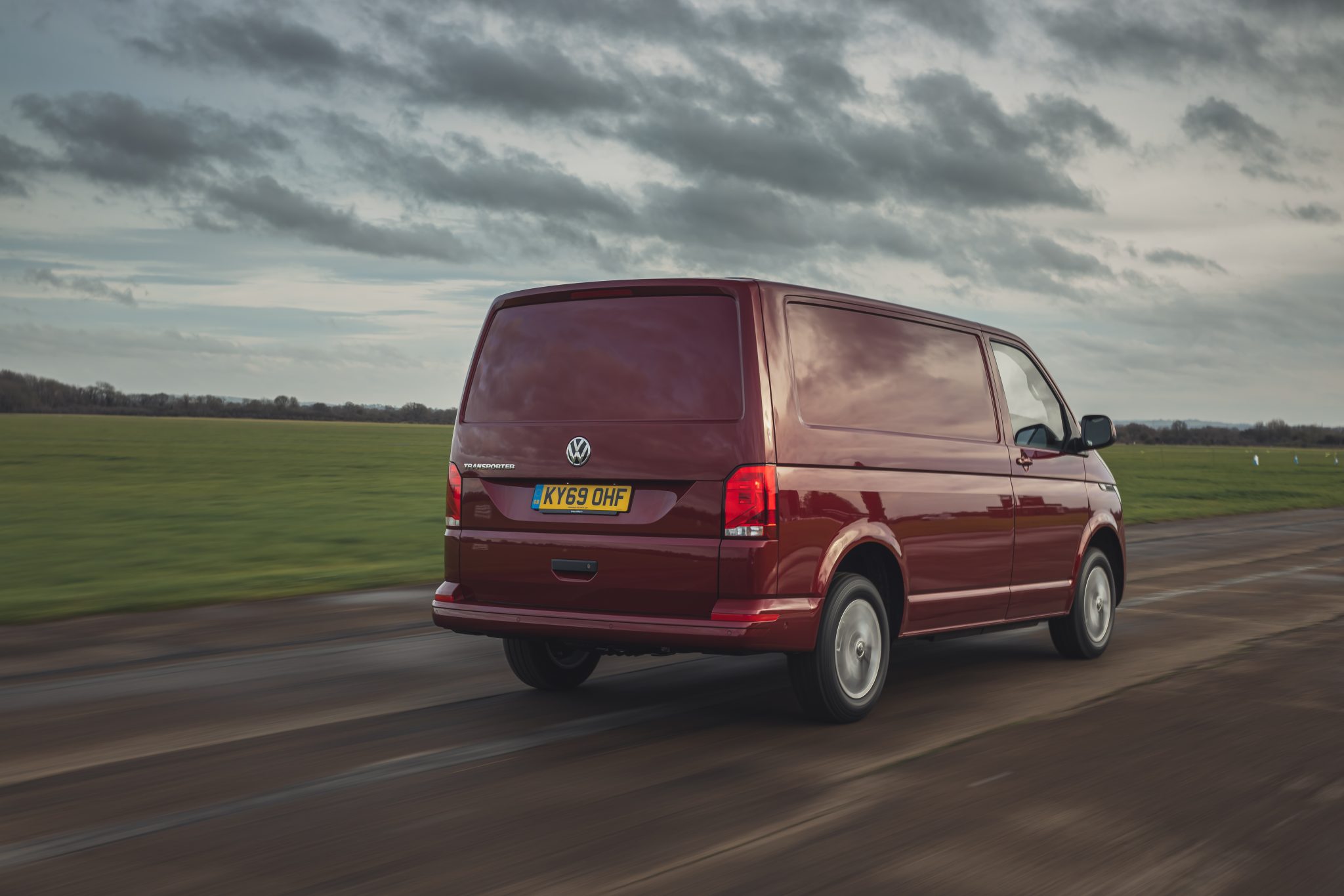 Volkswagen Transporter T6.1 2020 | Van Guide